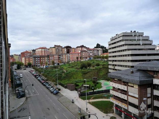 Herida leve la conductora de un turismo golpeado por un autobús | El ...
