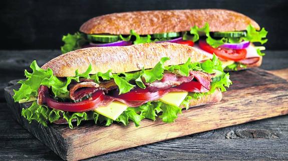 Monumento al bocata de siempre | El Comercio